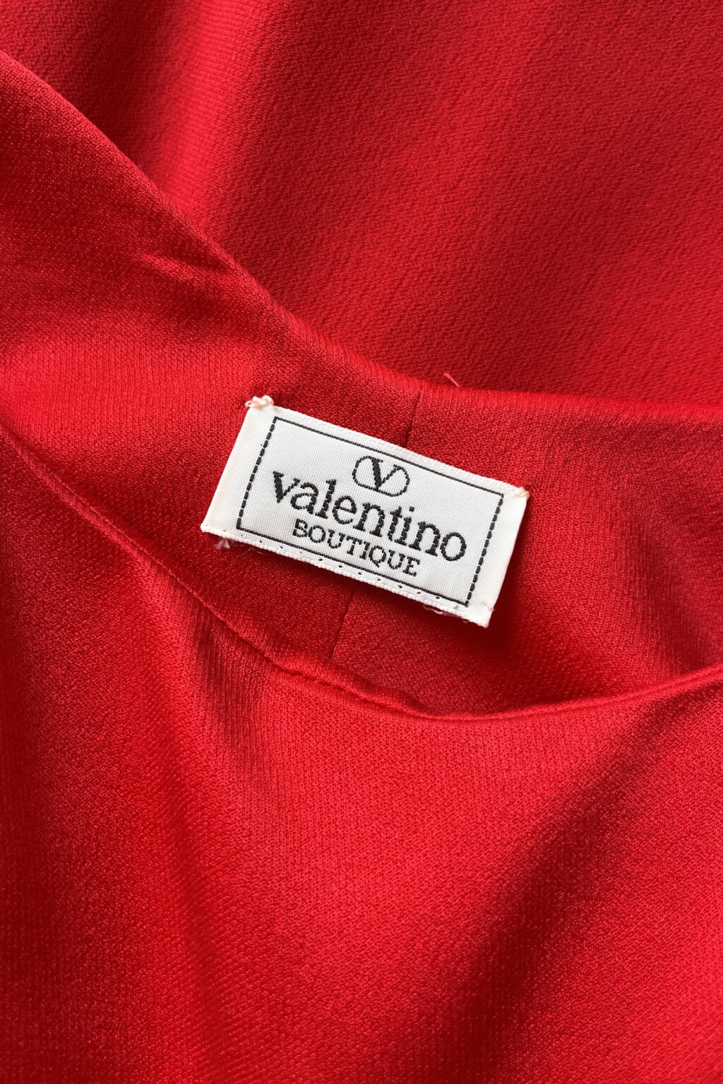 VALENTINO 1994 Breathtaking Red Dress (L) - Emerieu
