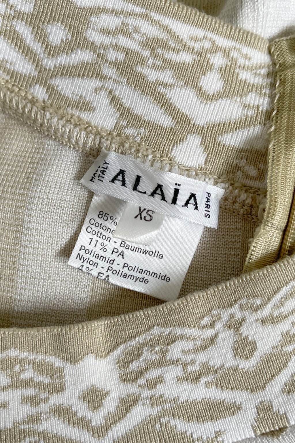 ALAIA 1992 Off-Shoulder Striped Bodysuit (XS) - Emerieu