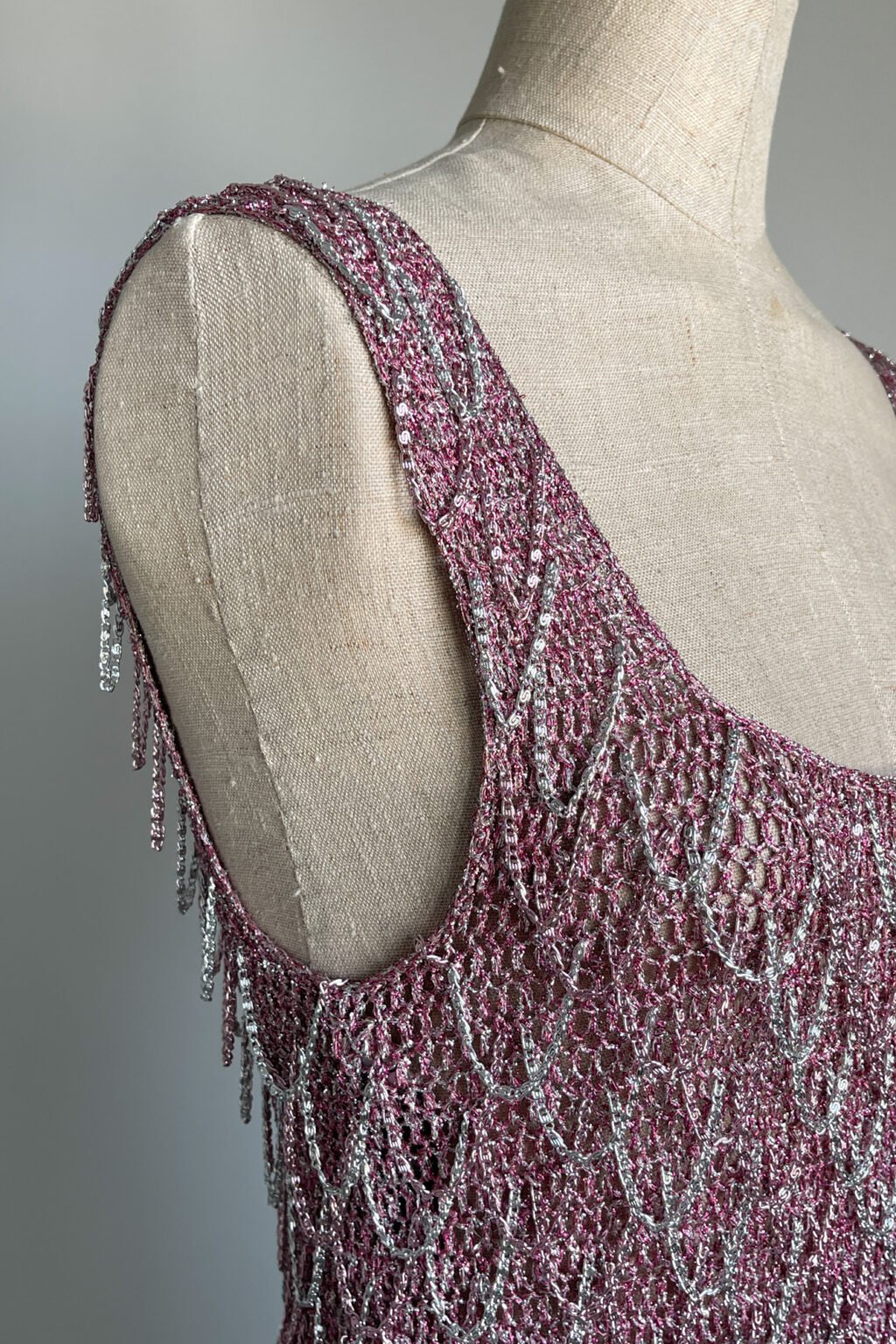 LORIS AZZARO 1973 Pink Chainmail Top (M) - Emerieu