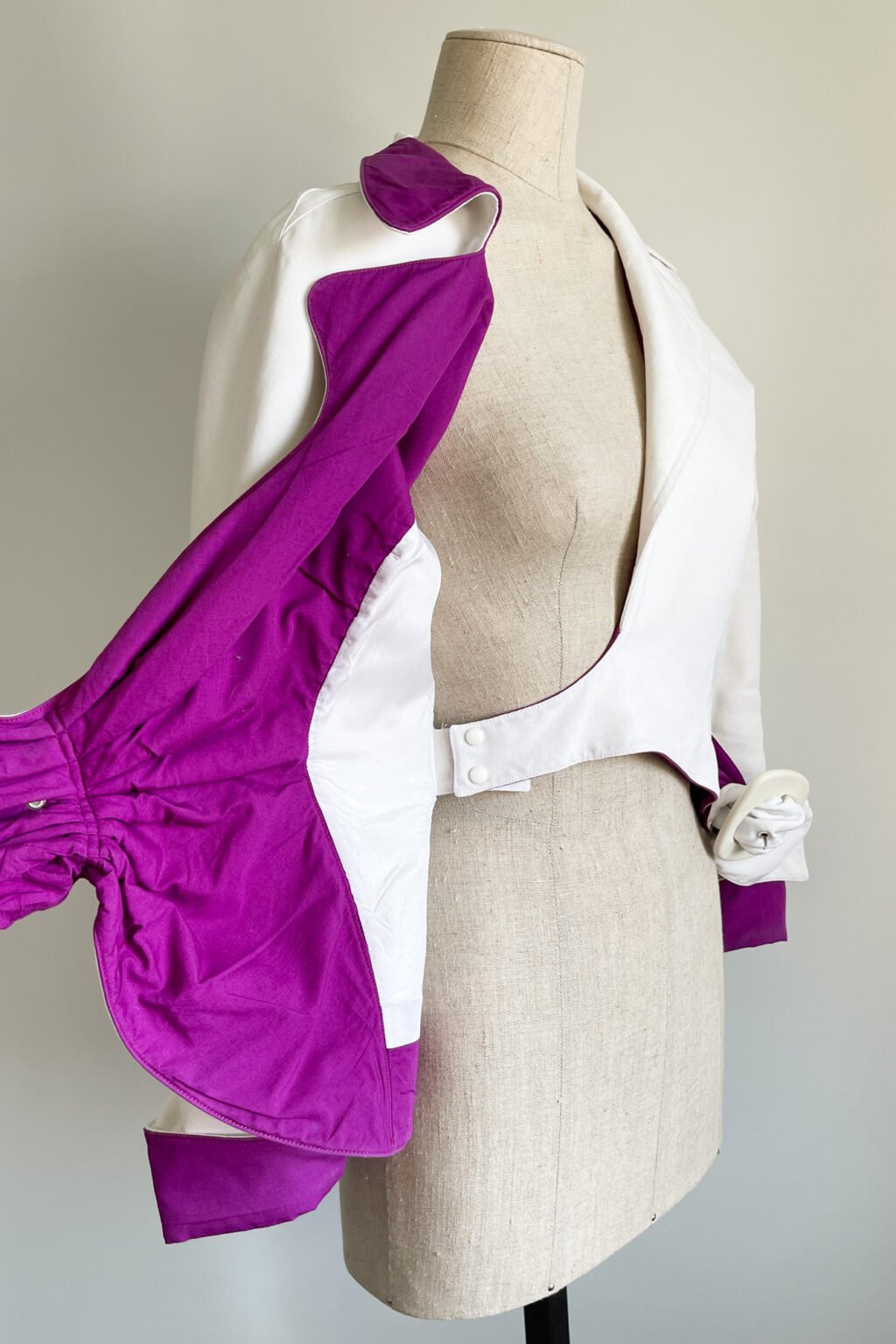 THIERRY MUGLER 1990 Asymmetric Bicolor Jacket (S) - Emerieu