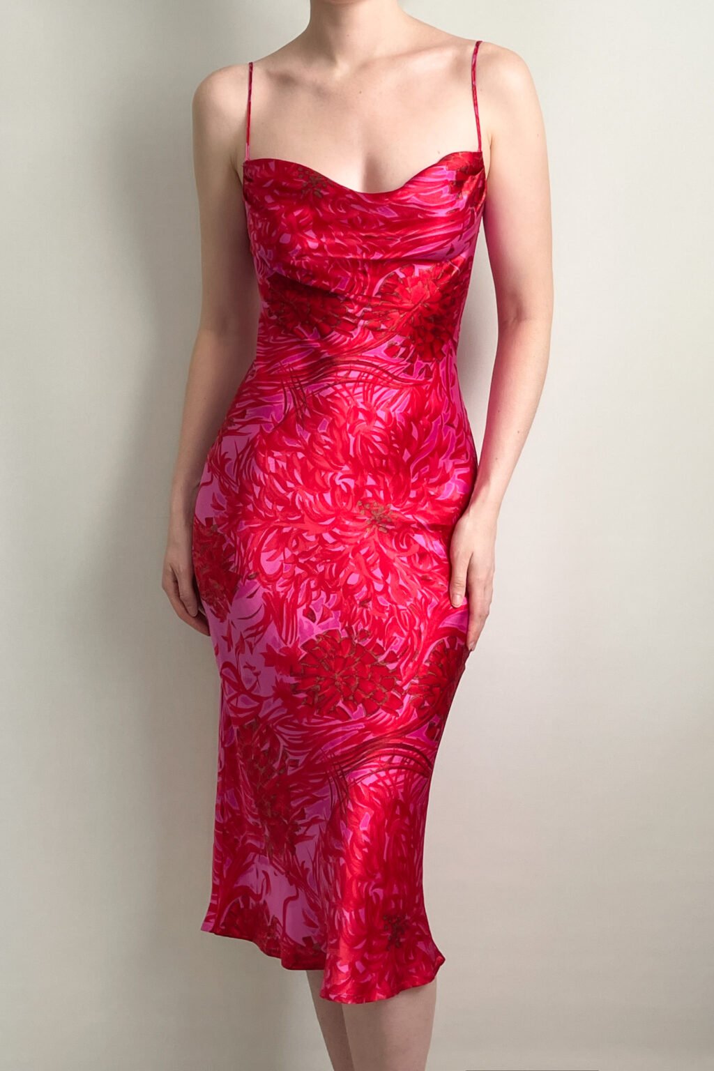 ANNA MOLINARI 2000 Pink Floral Silk Draped Dress - Emerieu