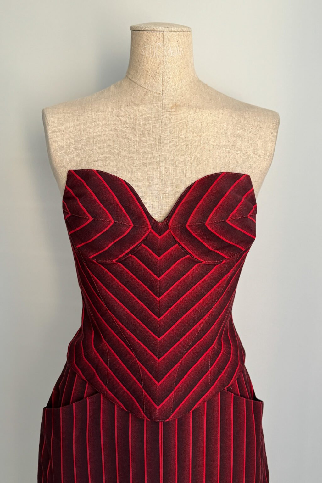 THIERRY MUGLER 2001 Red Neon Two Piece Set (L) - EMERIEU