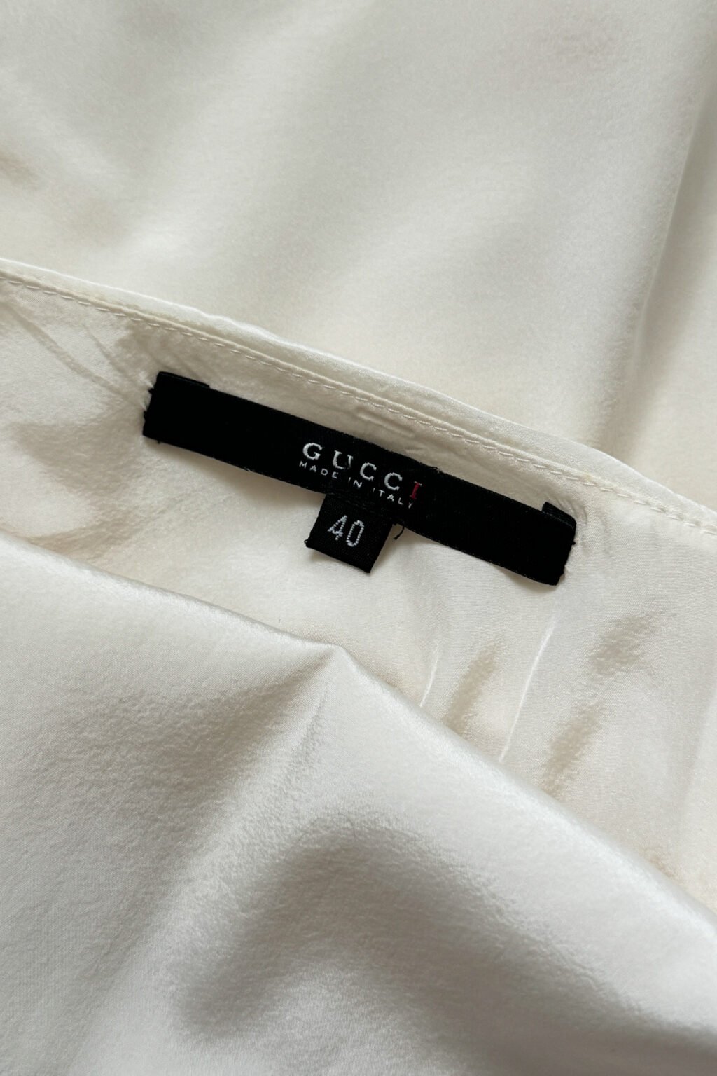 GUCCI 2003 Cut-Out Cream Silk Top (XXS-XS) - EMERIEU