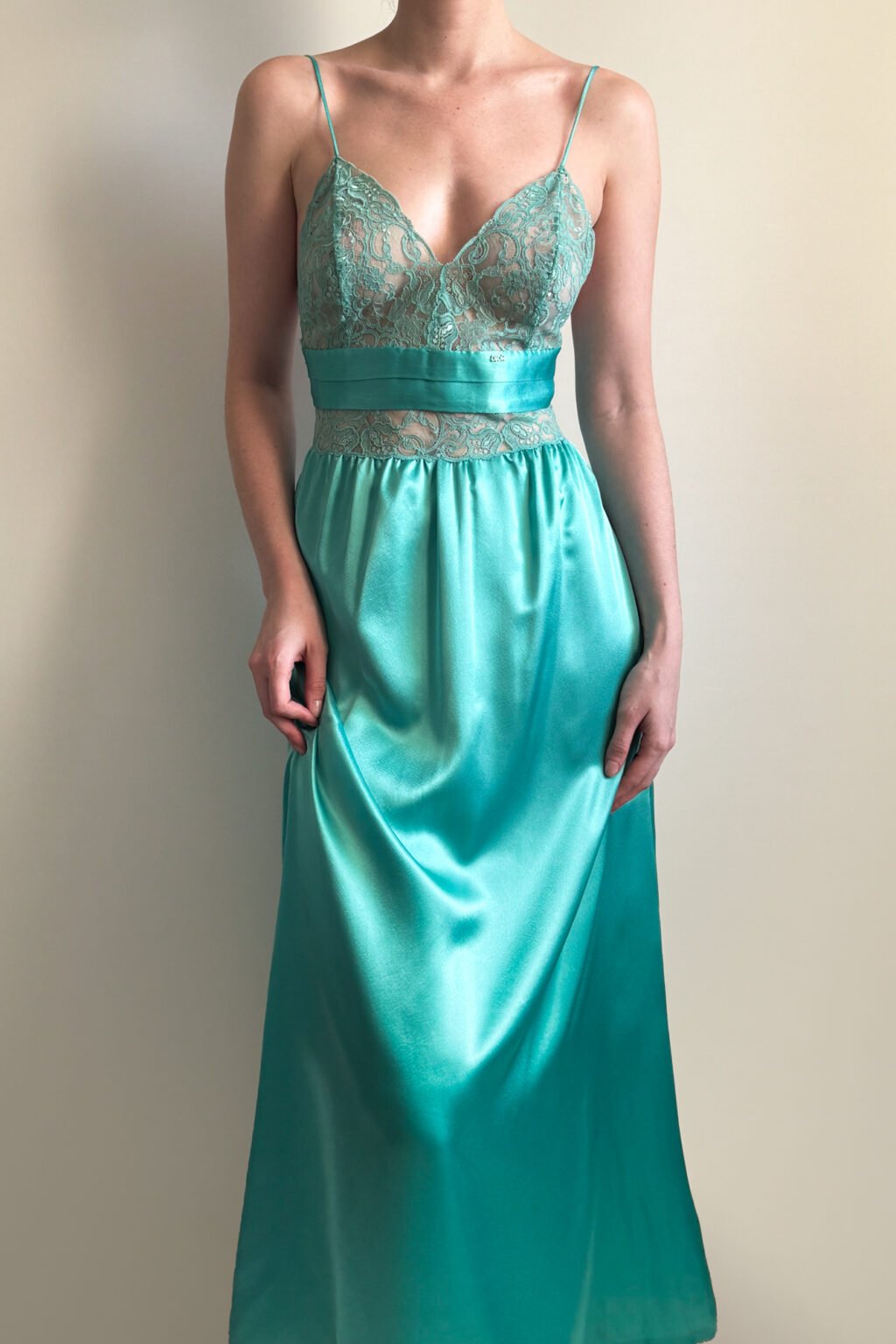 CHRISTIAN DIOR 1980’s Turquoise Satin Negligee (M) - EMERIEU