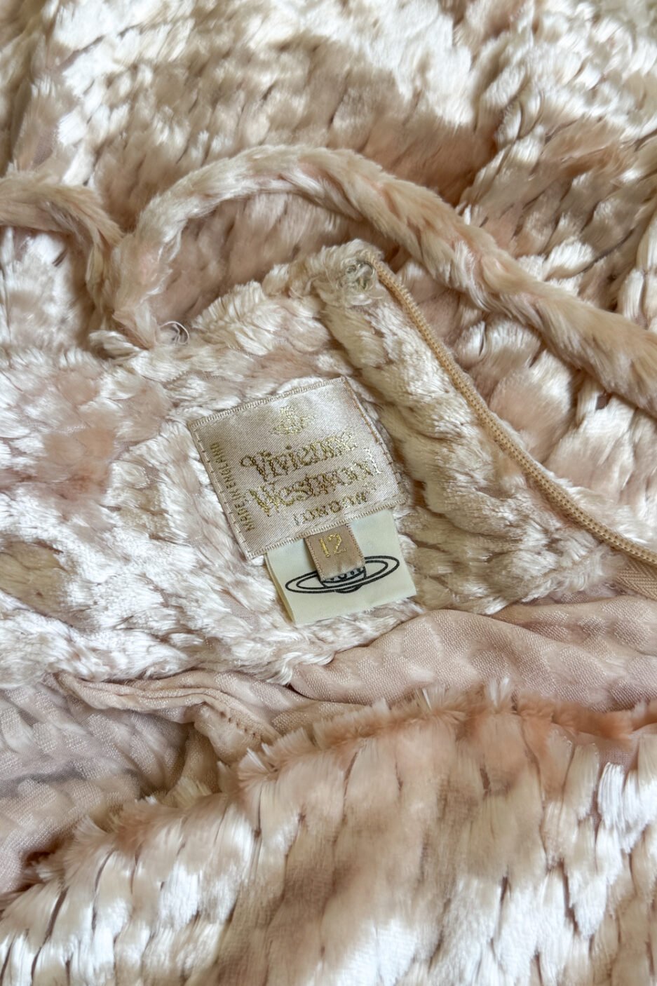 VIVIENNE WESTWOOD 1994 Link Pink Faux-Fur Midi Dress (XS-S) - Emerieu