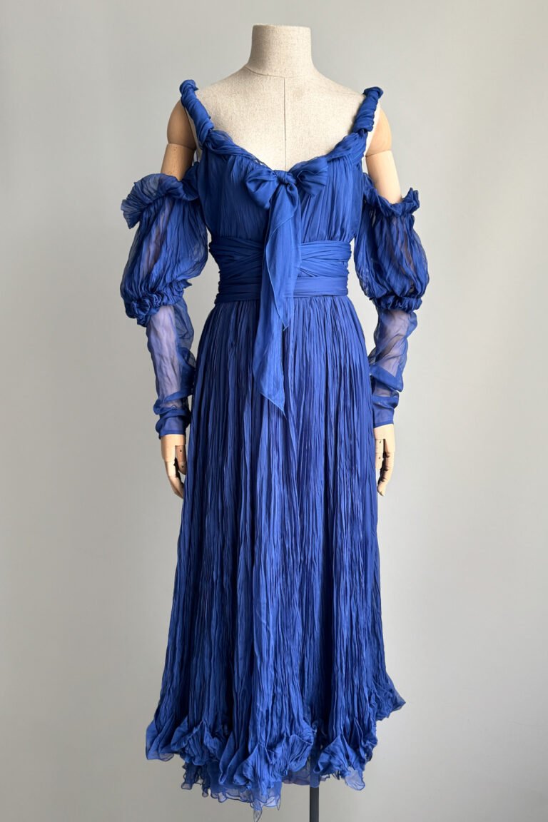 YVES SAINT LAURENT 2005 Blue Pleated Princess Dress (S) - EMERIEU